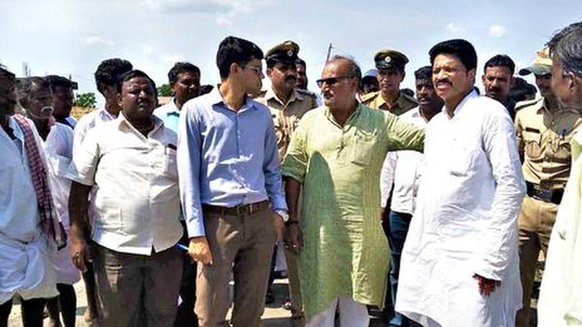 CM to stay at Karegudda in Manvi taluk on June 28 - The Hindu