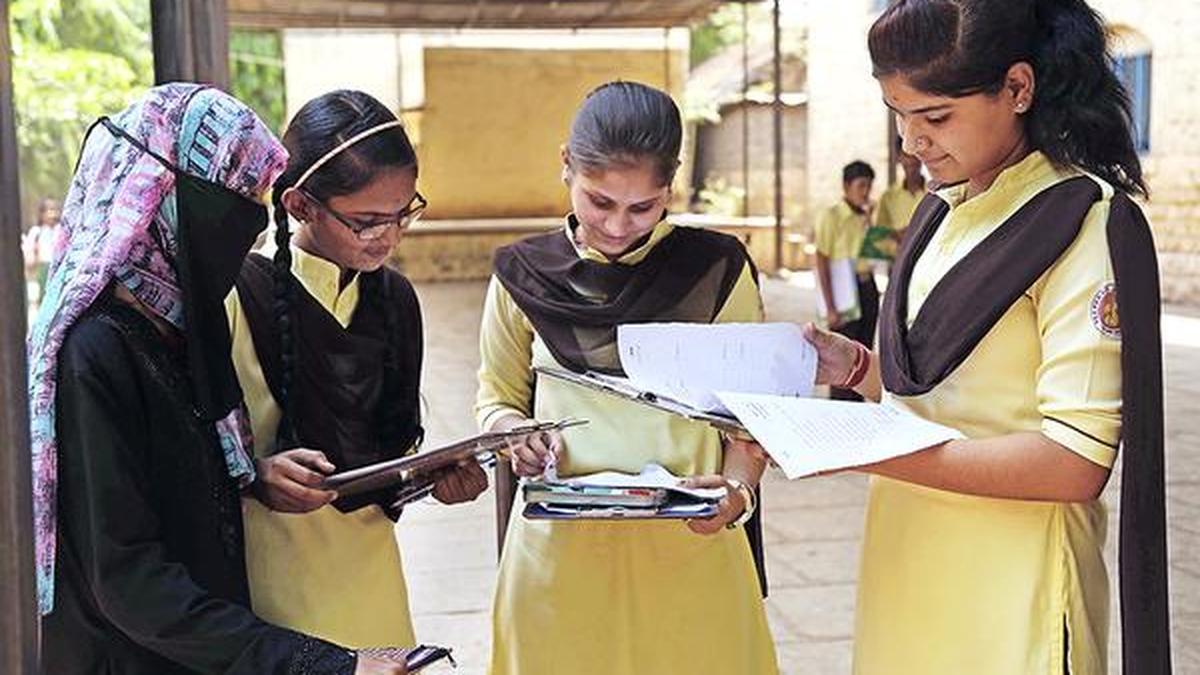 Government schools to have English-medium classes - The Hindu