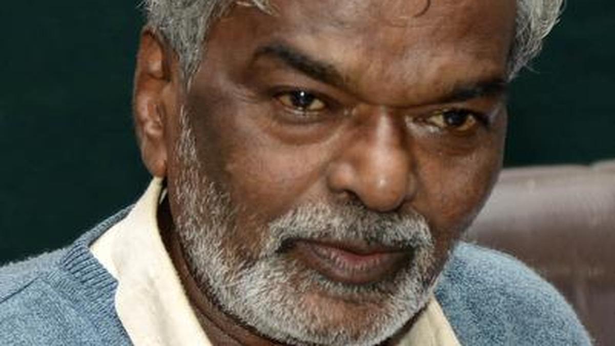 New farm laws an assault on federalism, food security: Devanuru ...