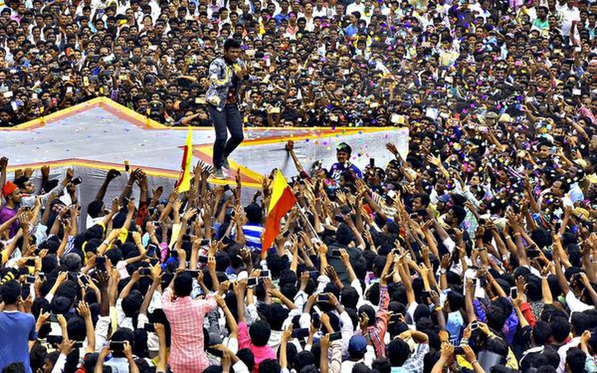 Puneeth Rajkumar House Warming Ceremony Photos