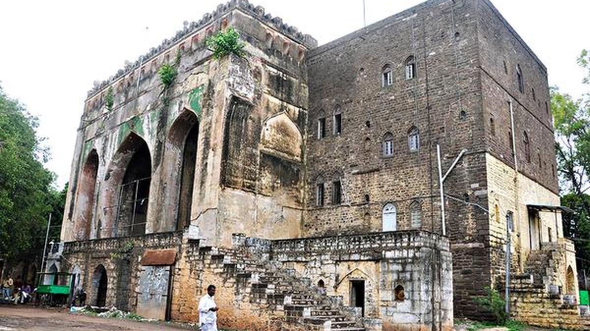 Anand Mahal may become tourism information centre - The Hindu