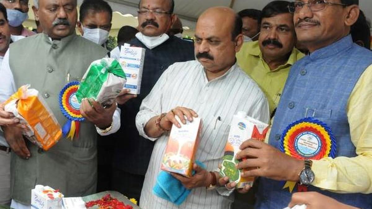 Bangalore Milk Union seeks ₹5 per litre hike - The Hindu