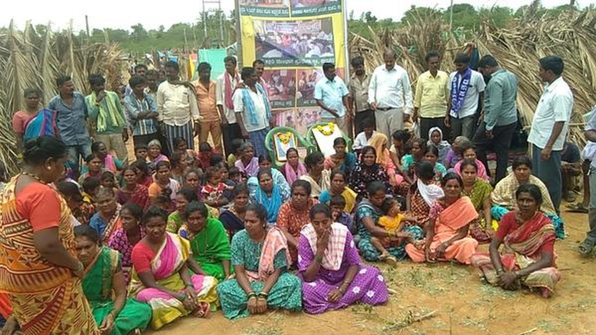 Homeless villagers near Tumakuru to step up protest demanding houses ...