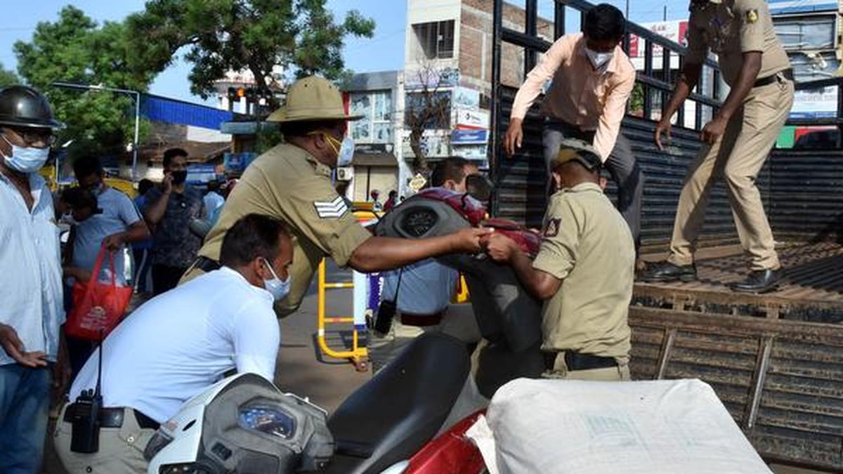 Police seize vehicles out on the streets without valid reason - The Hindu