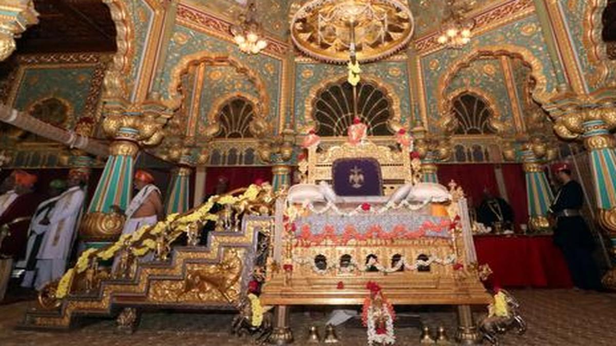 Golden throne expected to be assembled on Oct. 1 - The Hindu