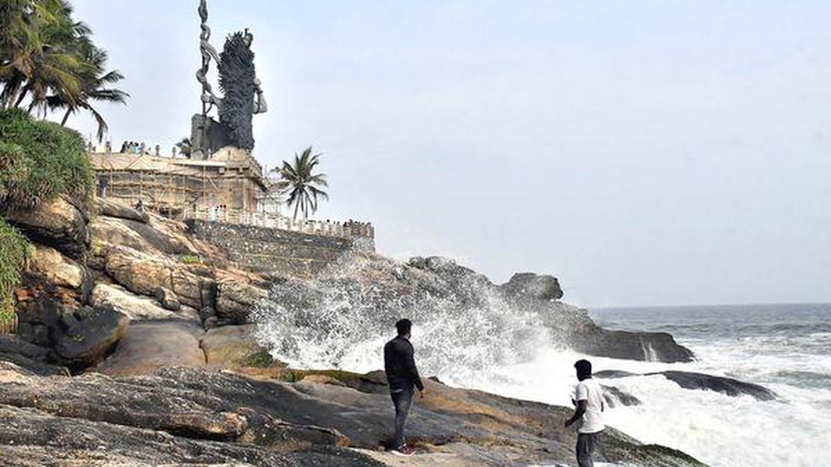 Azhimala turns a death trap for visitors - The Hindu