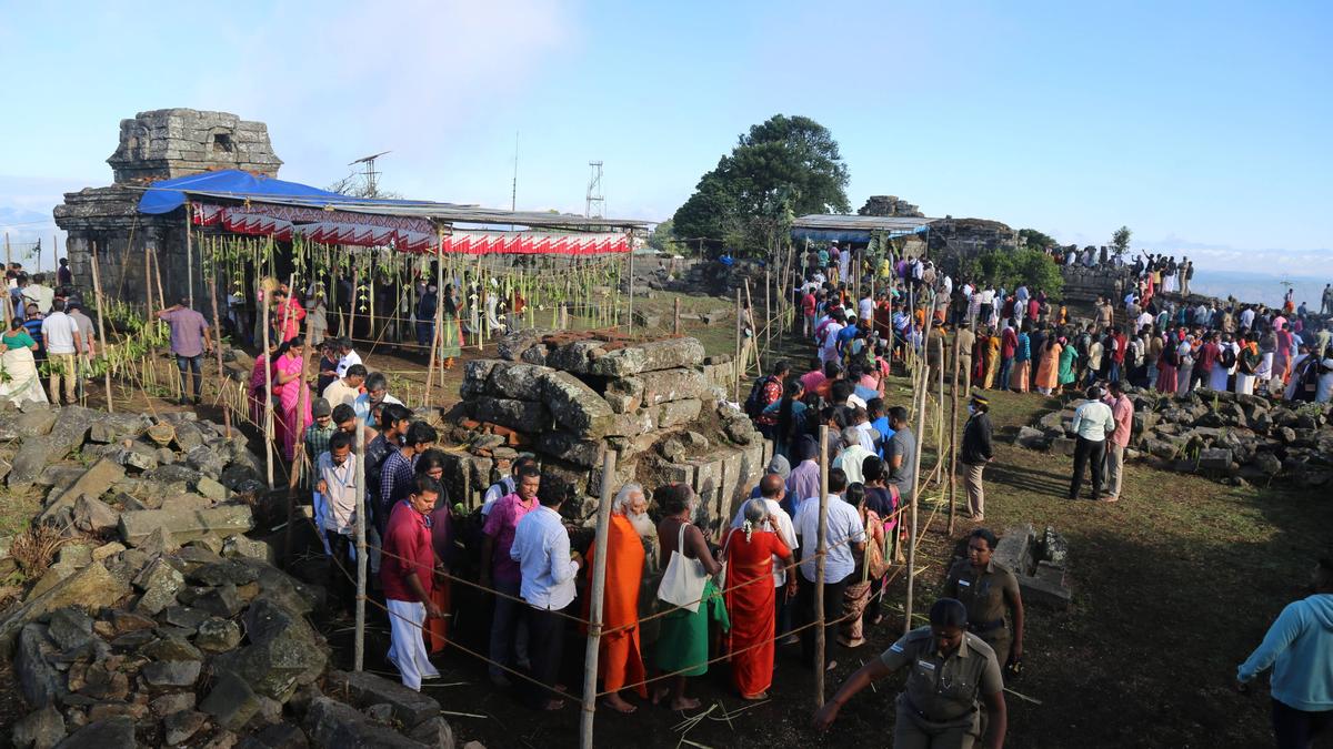 Mangaladevi temple hosts Chitrapournami after two years - The Hindu