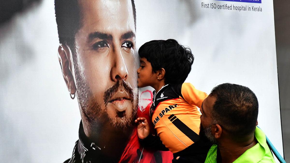 Balabhaskar was driving at the time of accident: Police - The Hindu