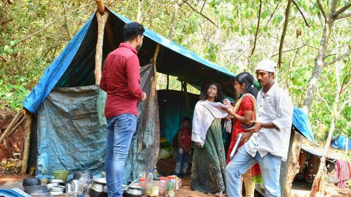 Welfare schemes elude Muthalathode Kani tribes - The Hindu