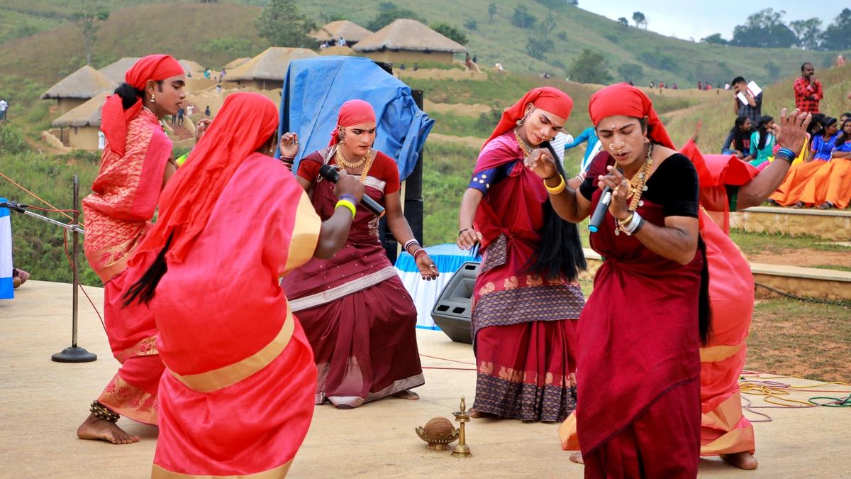 ‘Njanga’ tribal fest begins at Pookode in Wayanad - The Hindu