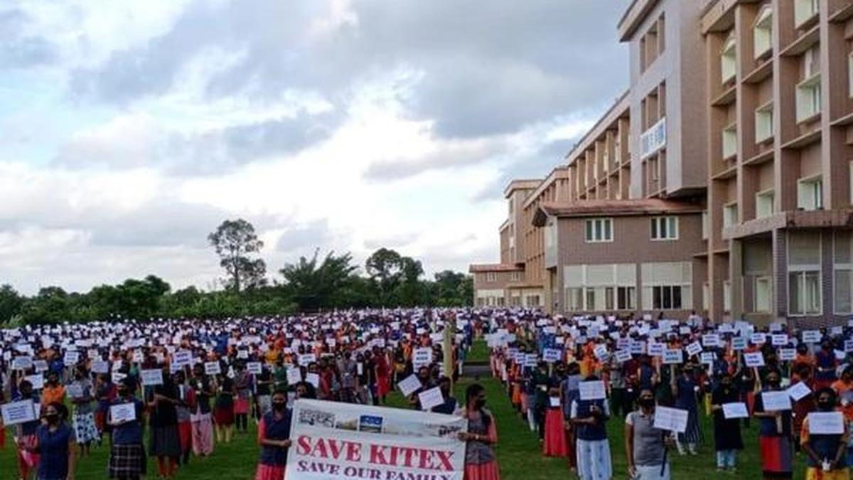 Kitex staff protest against ‘false allegations’ - The Hindu