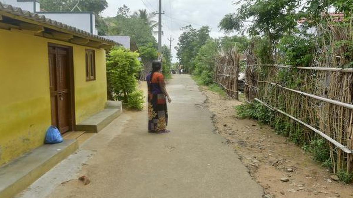 Dalits on Kerala border live in fear of caste clash - The Hindu