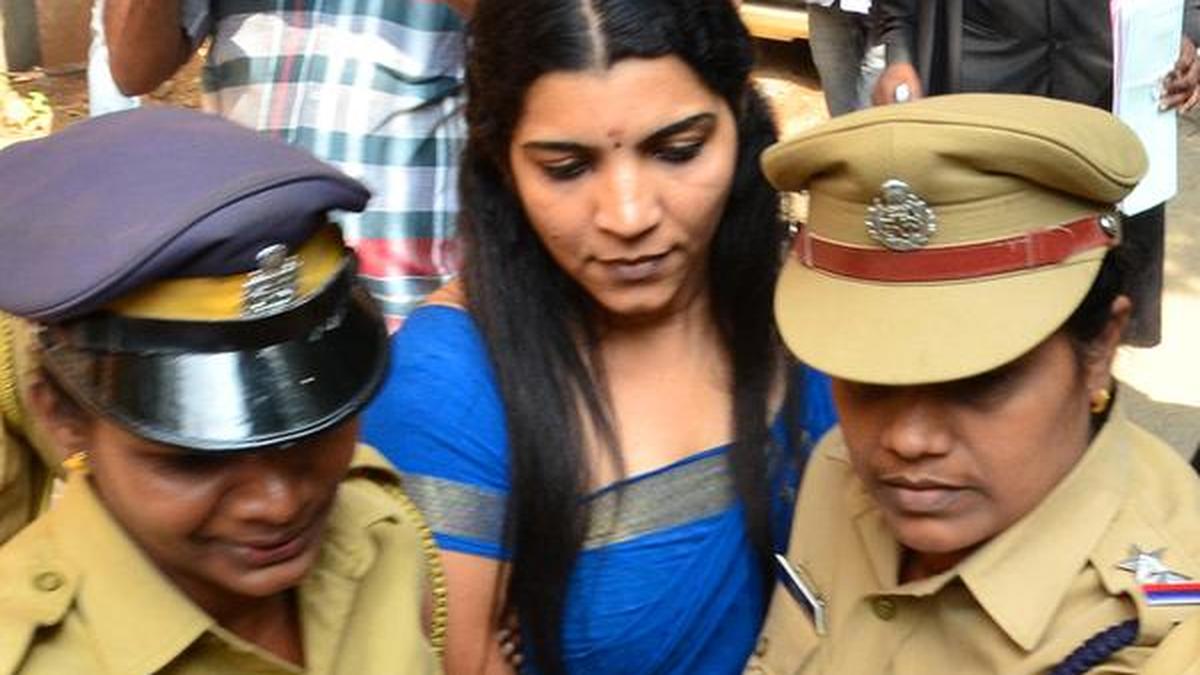 No public discussions on Saritha Nair’s letter: HC - The Hindu