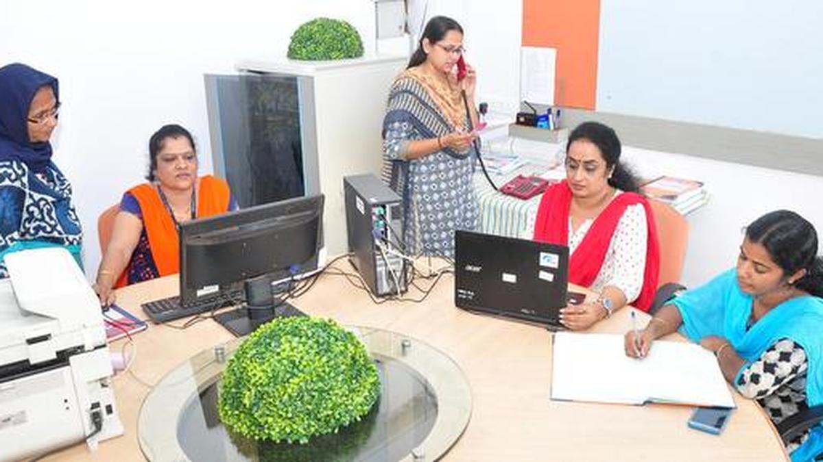 It’s women power all the way at Kasaragod election control room - The Hindu