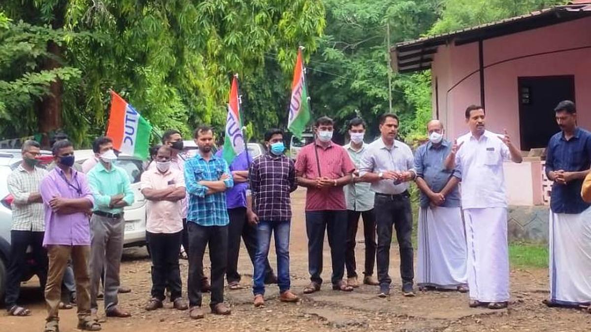 Printing grinds to a halt at Shoranur press - The Hindu