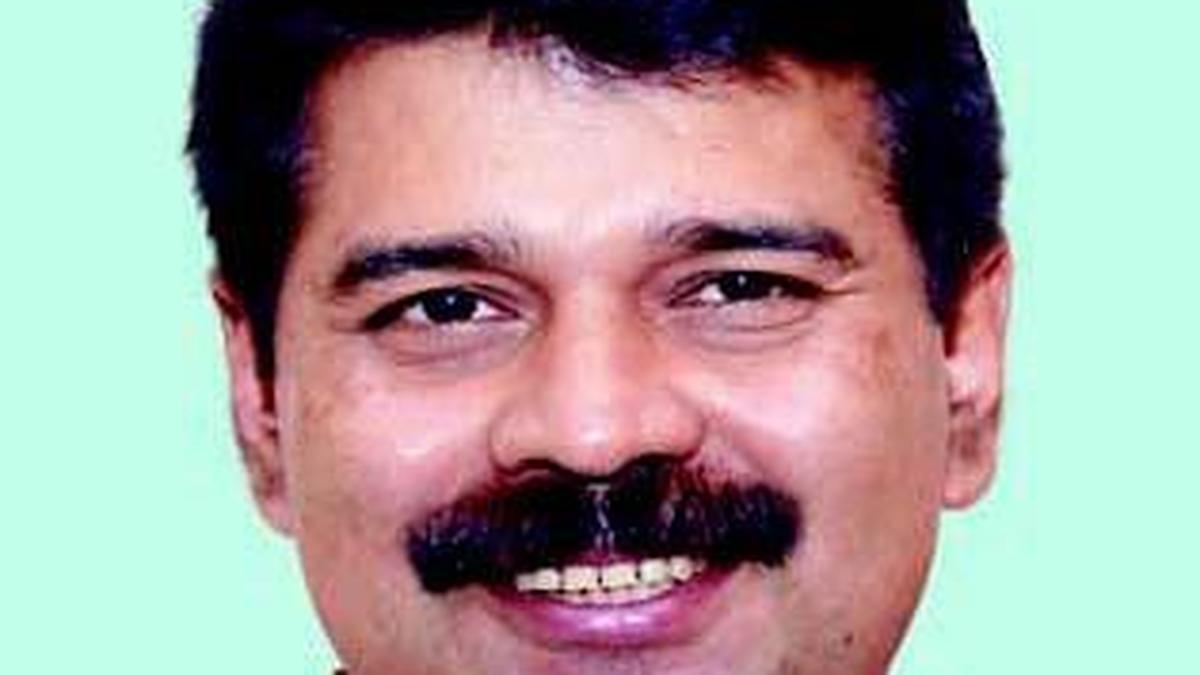 Kerala Assembly polls | Former MP Joice George calls Rahul Gandhi ...