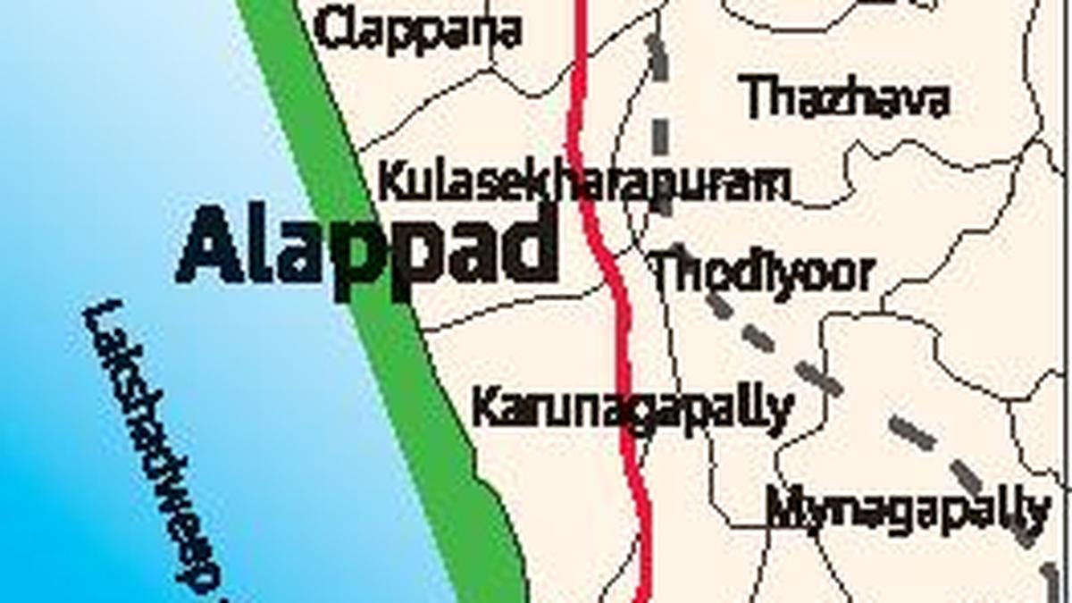 Panel to study impact of mineral sand-mining at Alappad - The Hindu