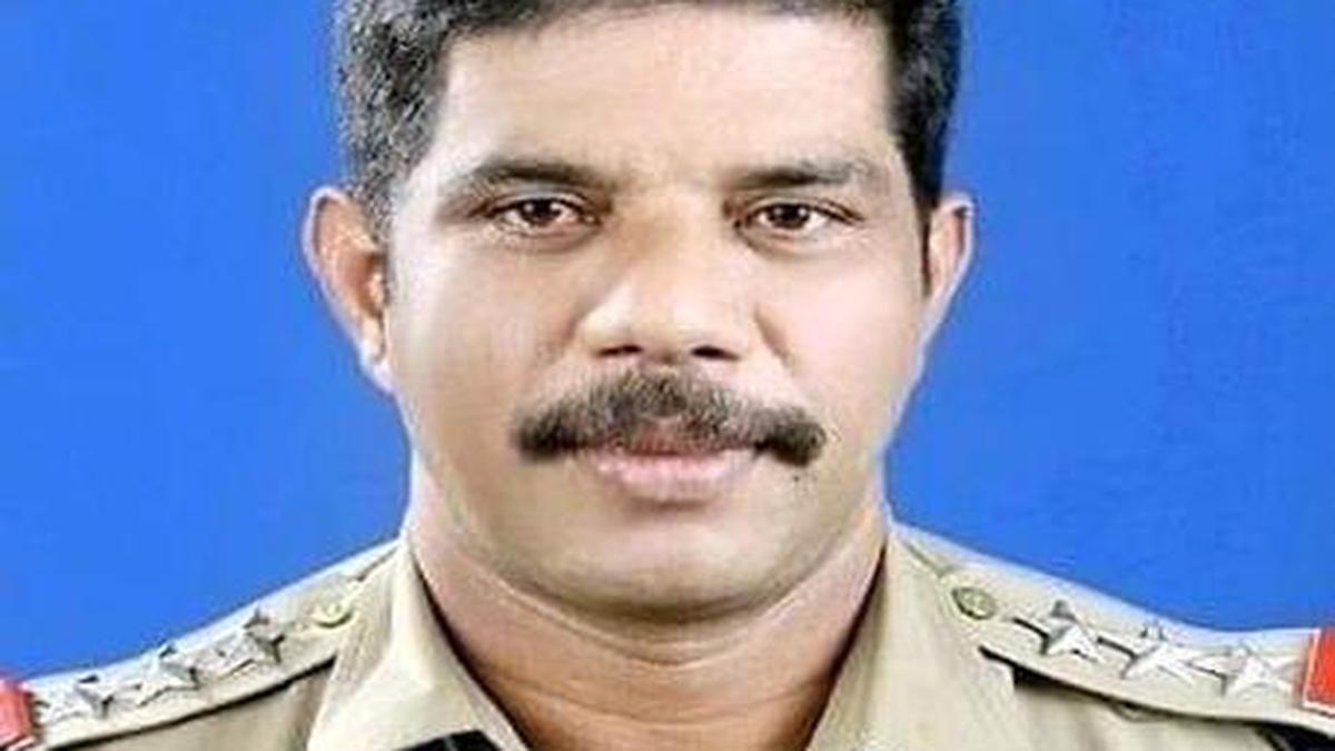 Missing Kerala policeman traced to Karur in Tamil Nadu - The Hindu