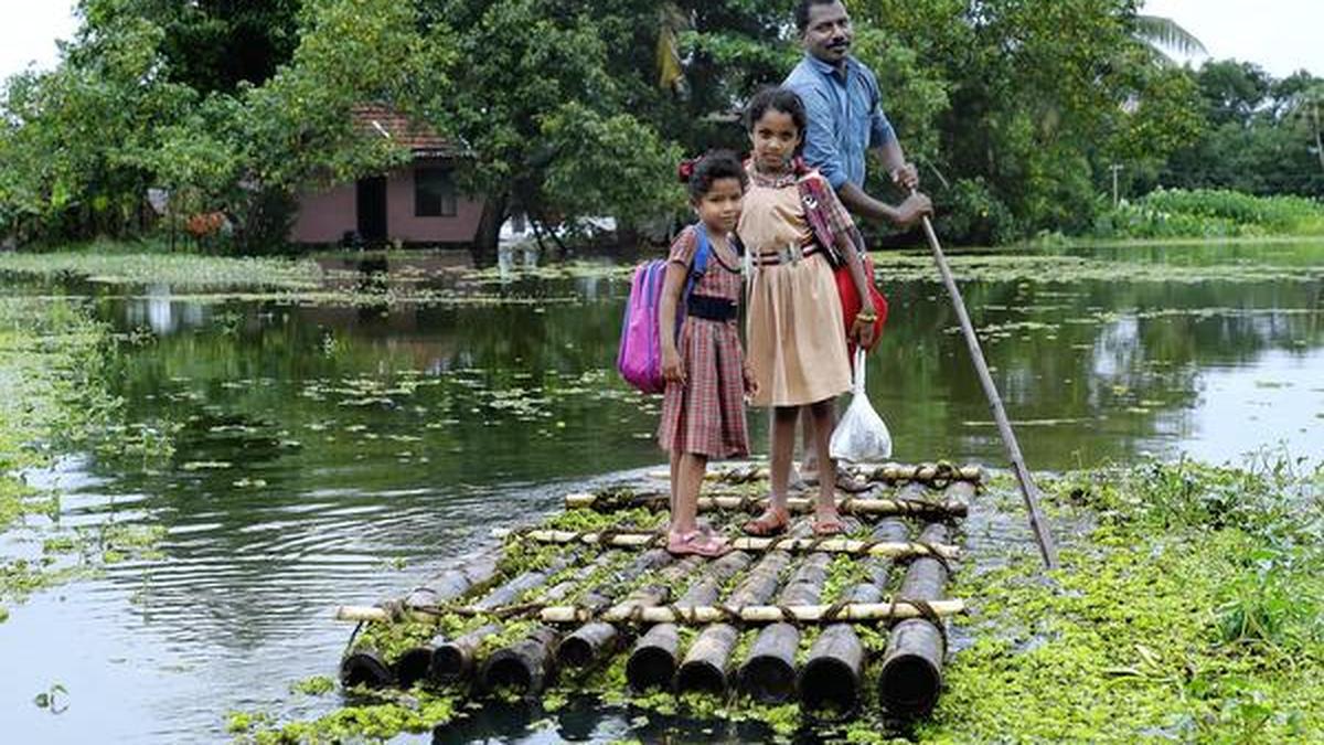 Upper Kuttanad still submerged - The Hindu