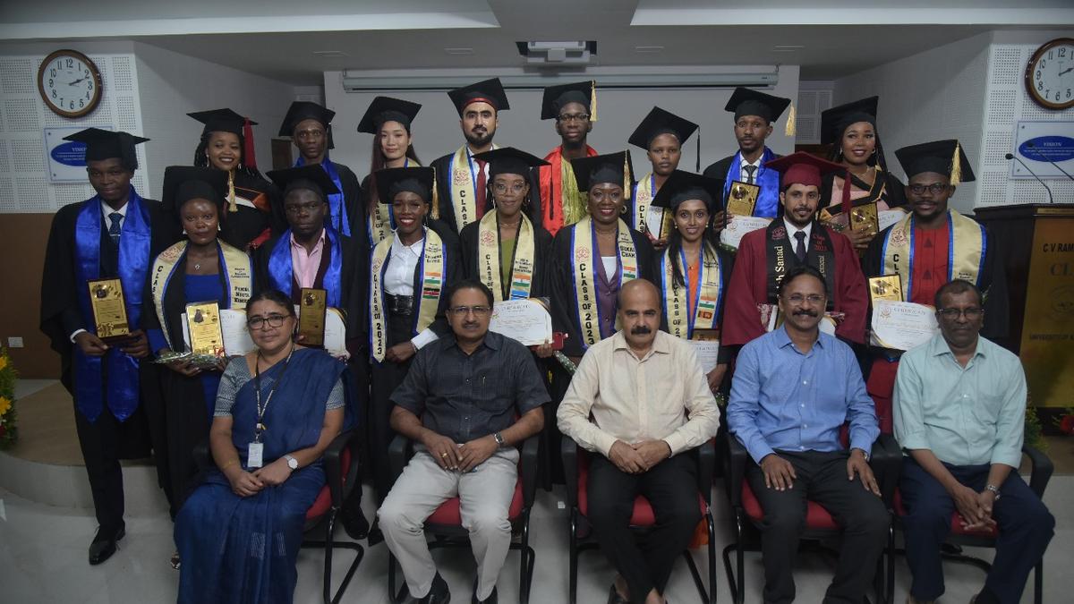 Foreign students accorded warm welcome at Kerala University - The Hindu