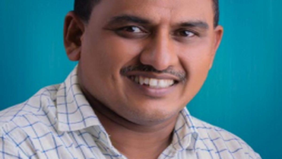 Coronavirus | Kerala MLA A.K.M. Ashraf stages fast against inter-State ...