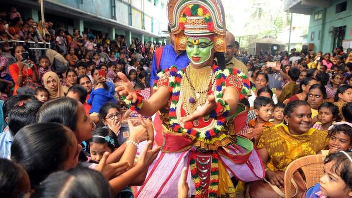 3.5 lakh students enrol in Class 1 - The Hindu