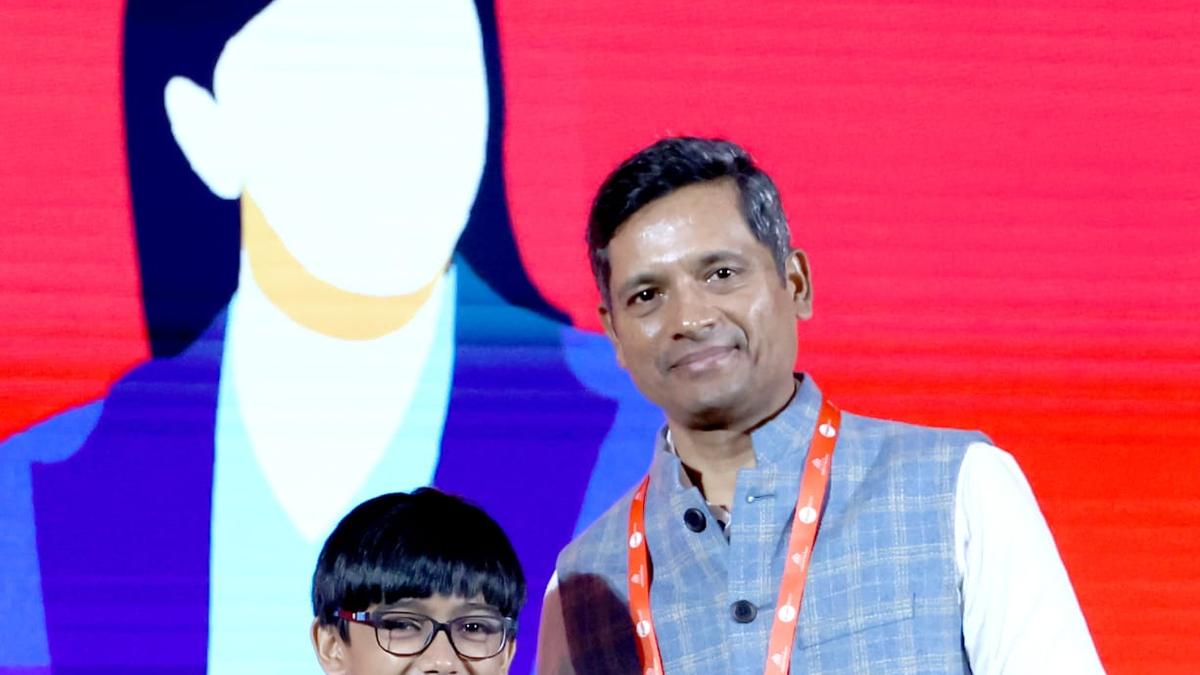 Child AI prodigy wows Huddle Global 2024 with vision for future of tech ...