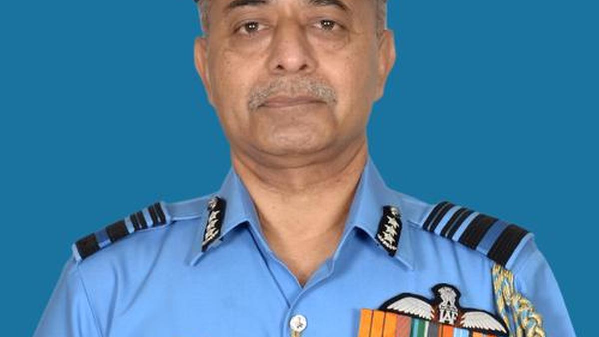 Air Marshal Amit Tiwari takes over as SAC chief - The Hindu