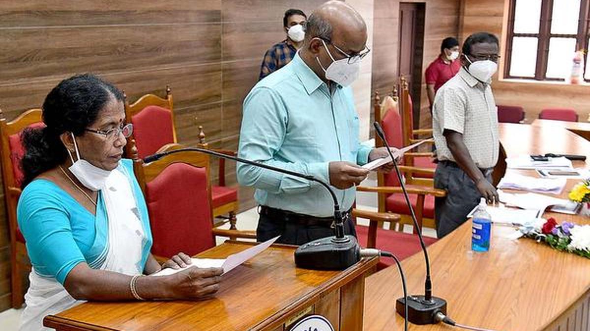 K.G. Rajeshwari to helm Alappuzha district panchayat - The Hindu