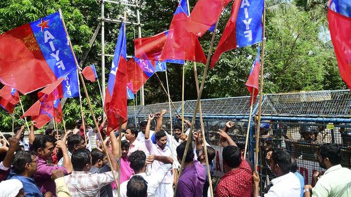 Walayar case: Govt. to move HC for reprobe - The Hindu