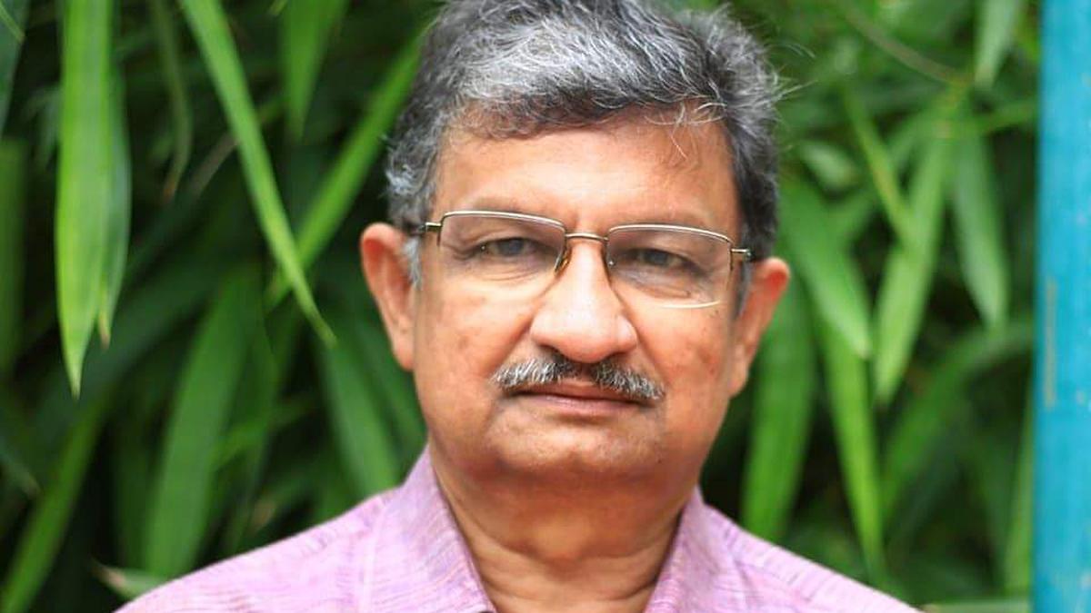 Vayalar Award for Ashokan Charuvil’s Kattoorkadavu - The Hindu