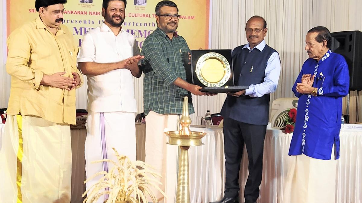 Failure of India’s foreign policy, says Speaker - The Hindu