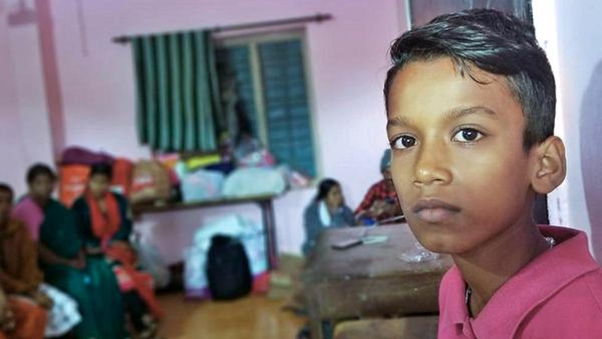 Meppadi landslip victims await return of their kin - The Hindu