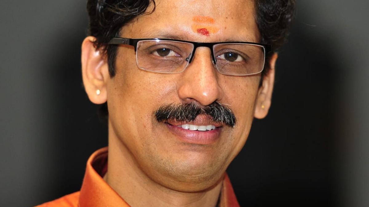 Gurukul Award for Carnatic musician Vellinezhi Subramaniam - The Hindu