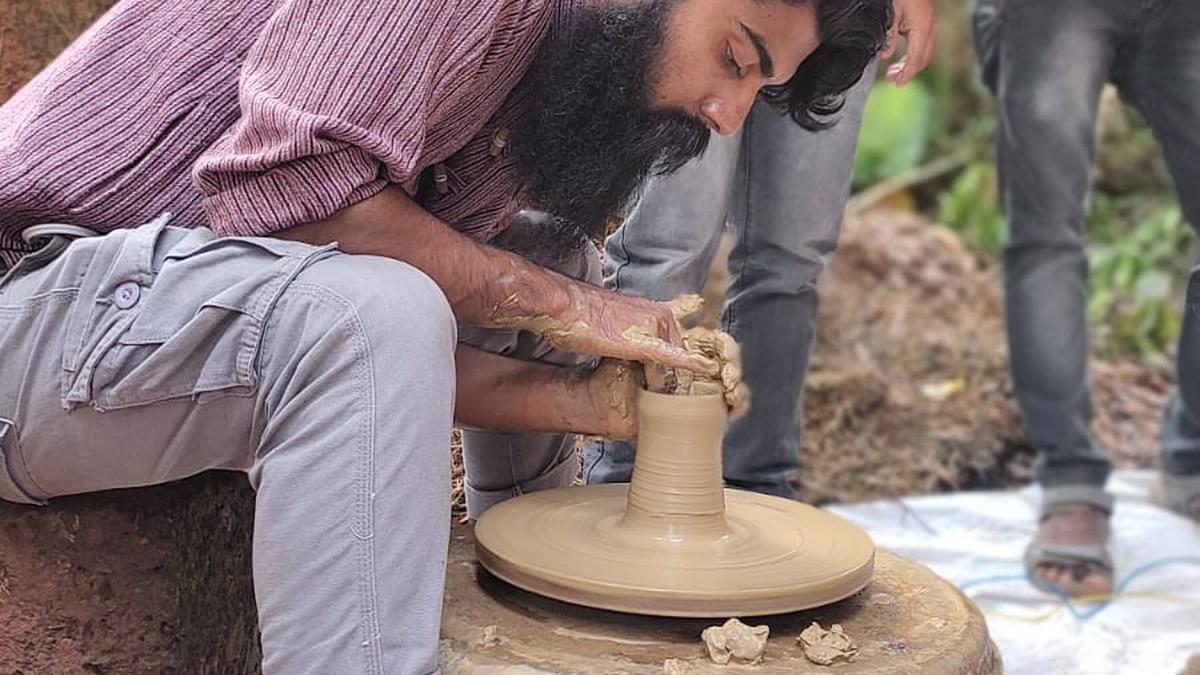 Clay modelling workshop begins in Wayanad - The Hindu