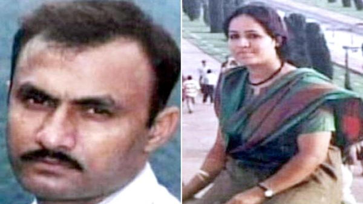 Gujarat police officer who probed Sohrabuddin Sheik encounter case ...