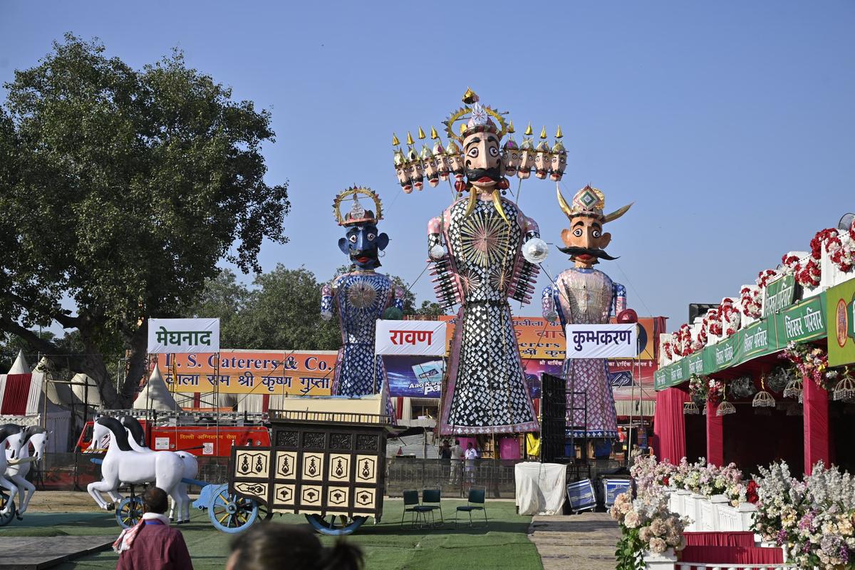 In pictures: Country gears up for Dasara celebrations; Mysuru set for ...