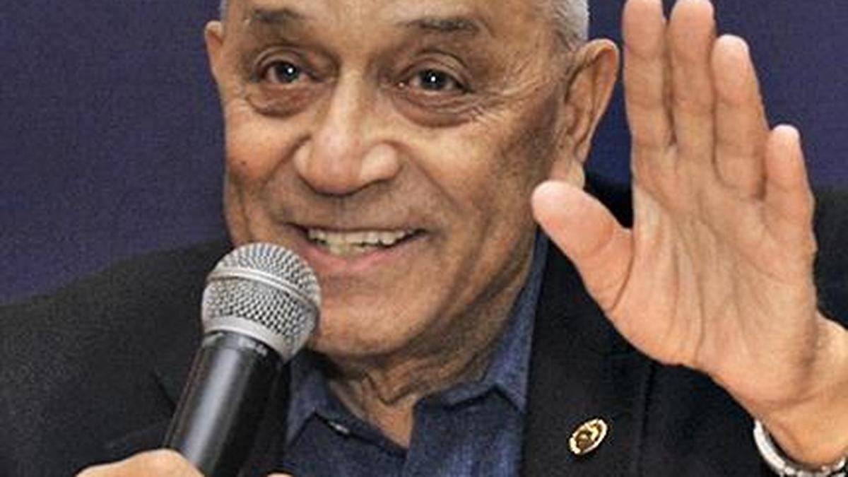 Coronavirus | Armed forces can set up special kitchens: Adm. Ramdas ...