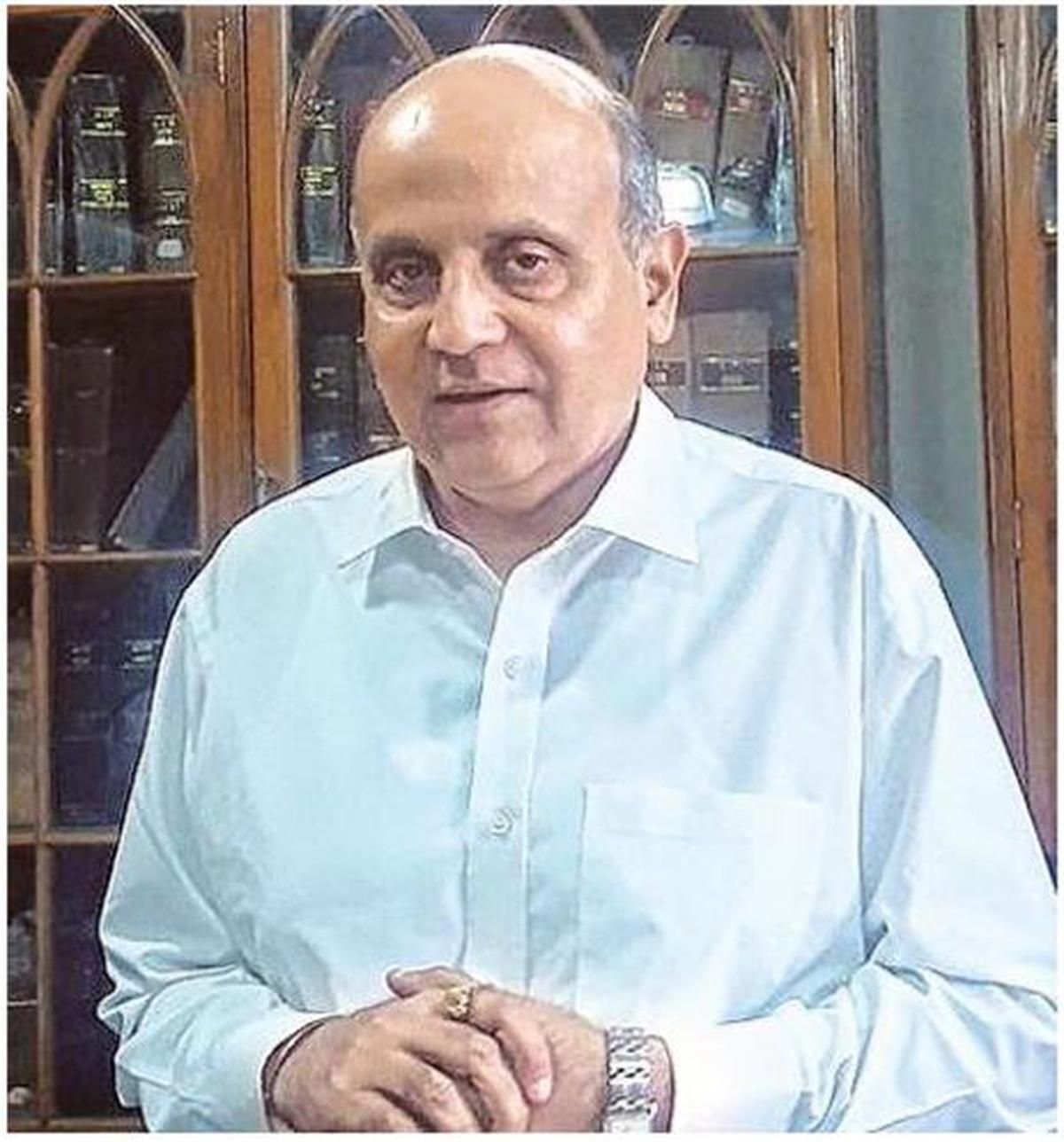 Justice Dharmadhikari of Bombay HC resigns citing personal reasons ...