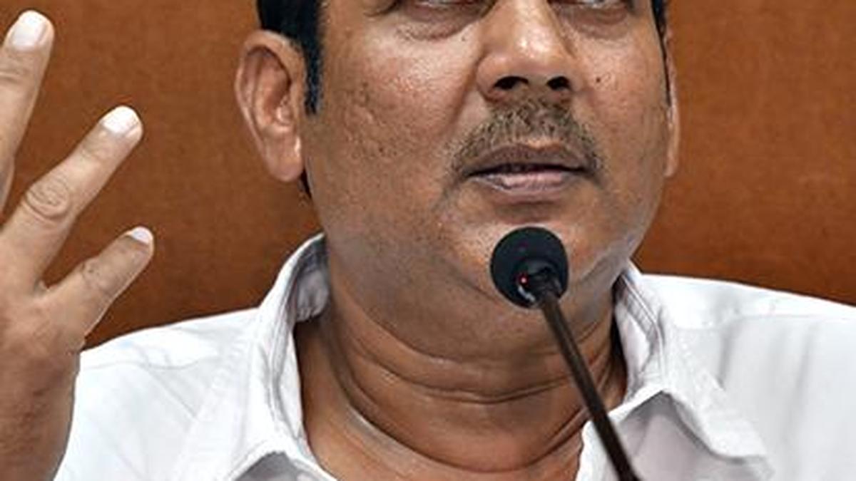 Satara MP demands re-election using ballot papers - The Hindu