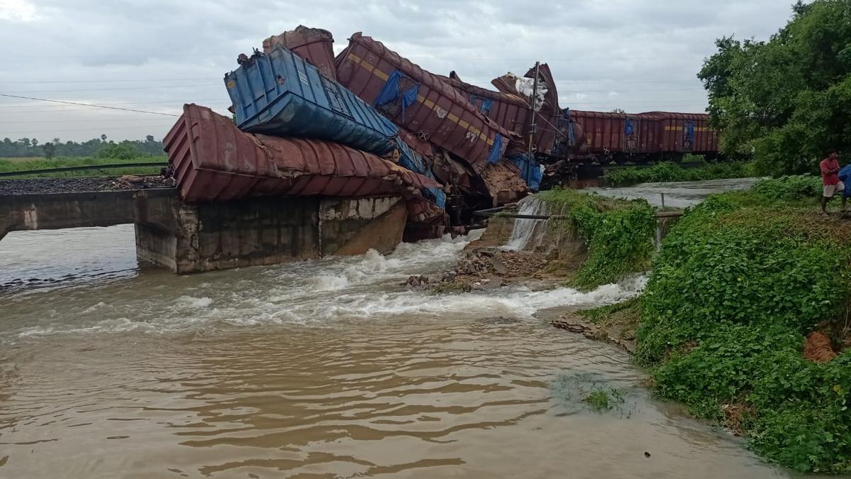 Goods train derails, falls into river in Odisha - The Hindu