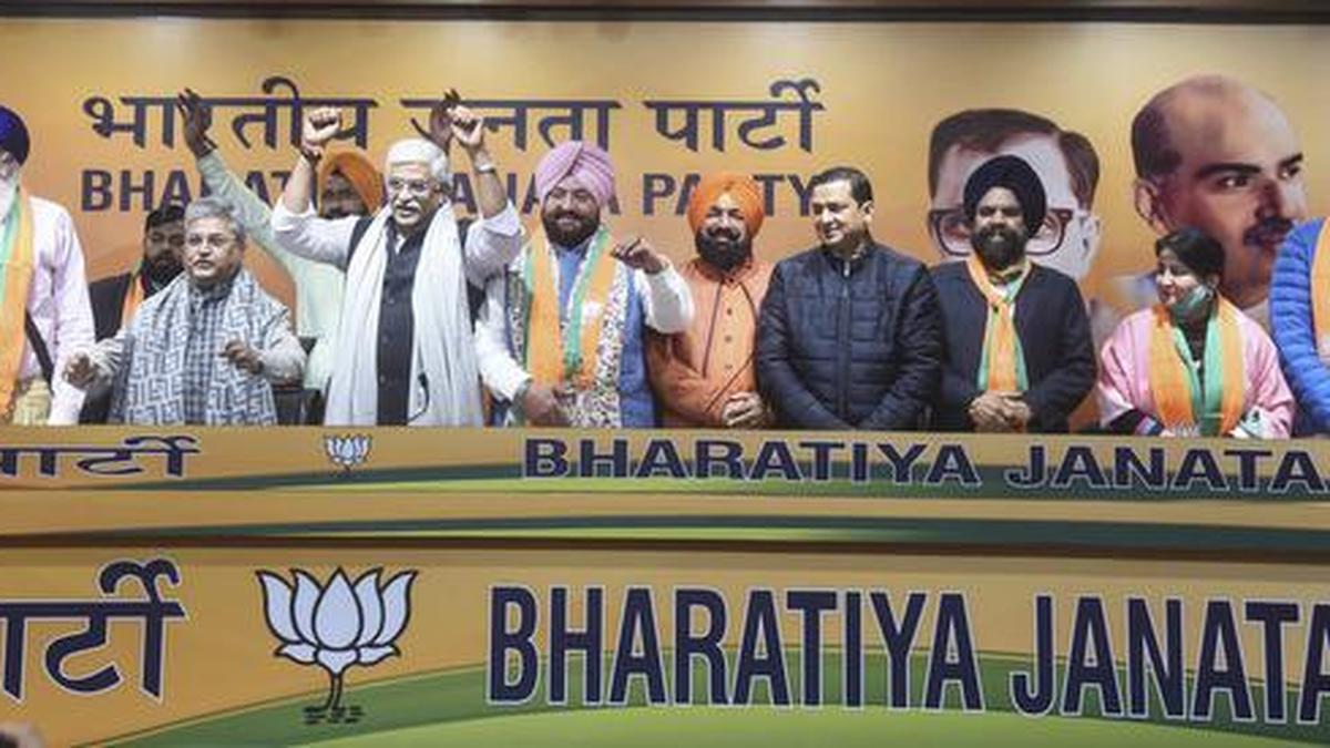 Six days after joining BJP, Punjab MLA Balwinder Laddi rejoins Congress ...