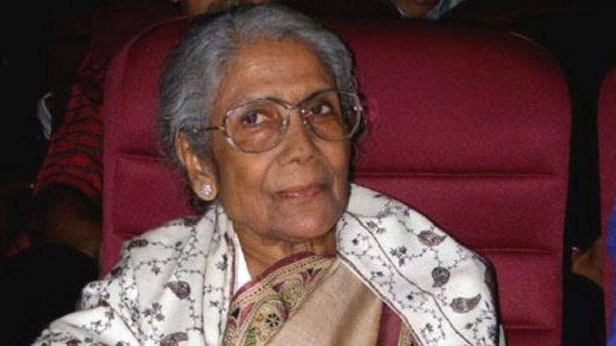 ‘Sandhya Mukherjee a living legend, beyond awards’ - The Hindu