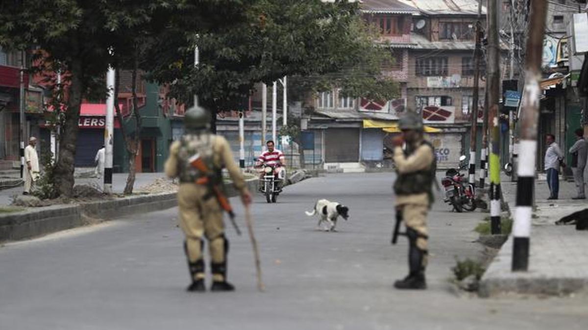 Situation in Kashmir peaceful: Officials - The Hindu