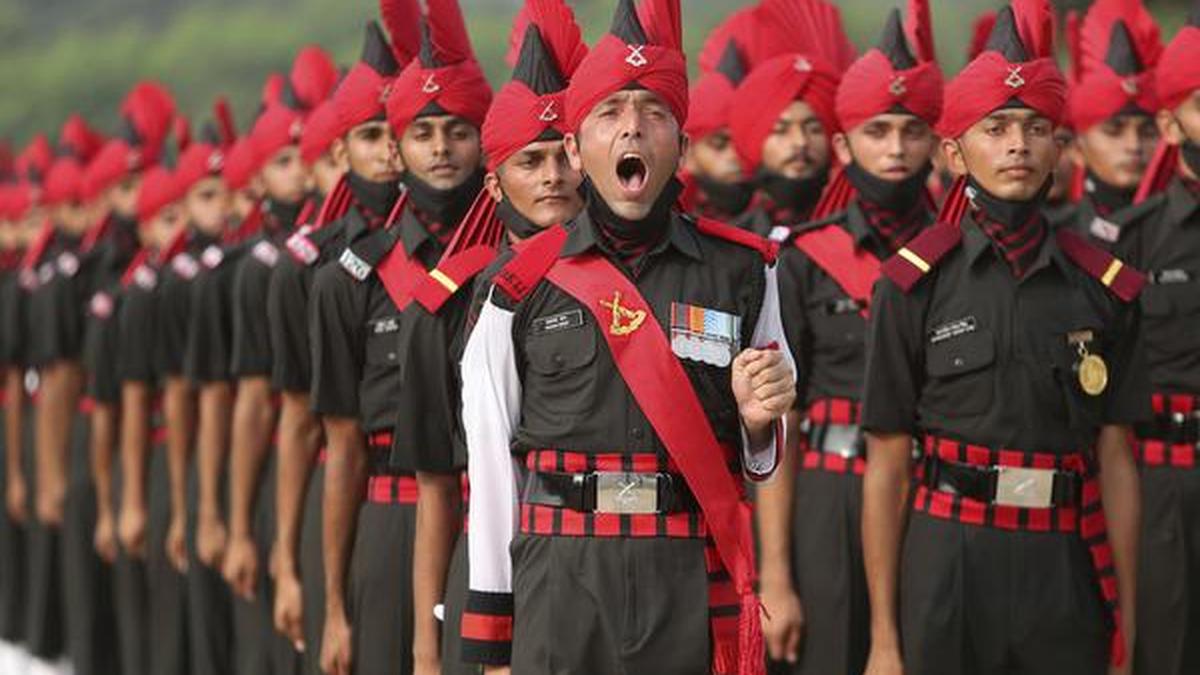 A total of 460 youth from Jammu and Kashmir, Ladakh join JAKLI regiment ...