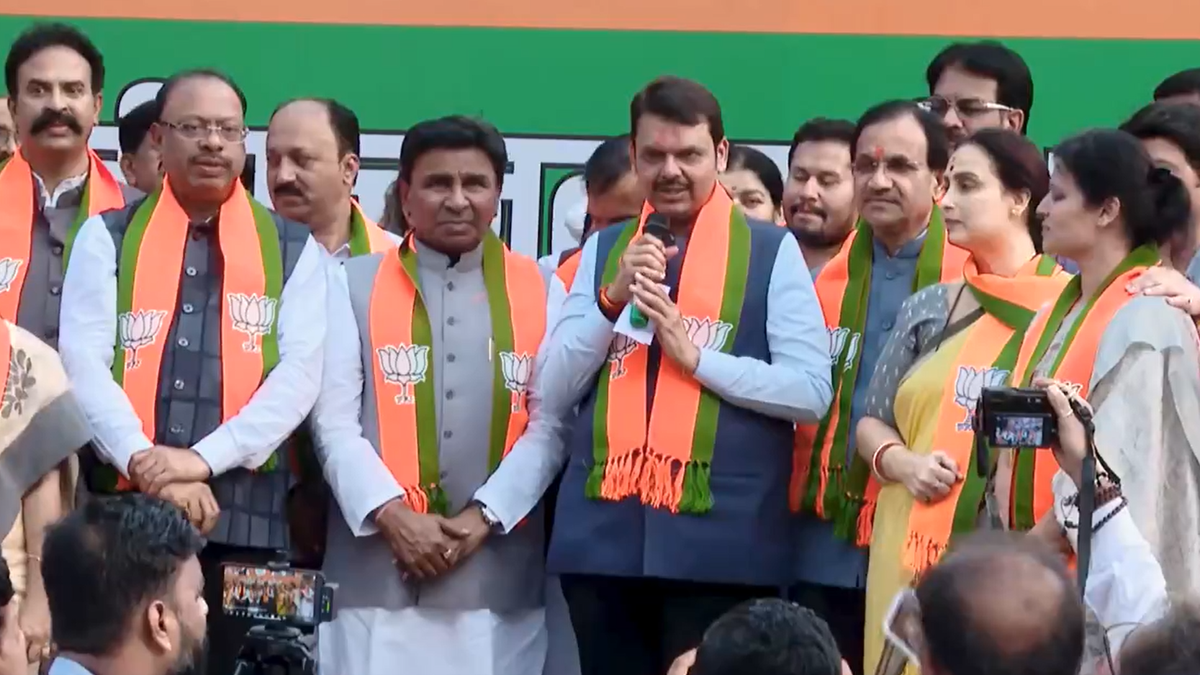 Another jolt for Maharashtra Congress as ex-MLA Basavraj Patil joins ...