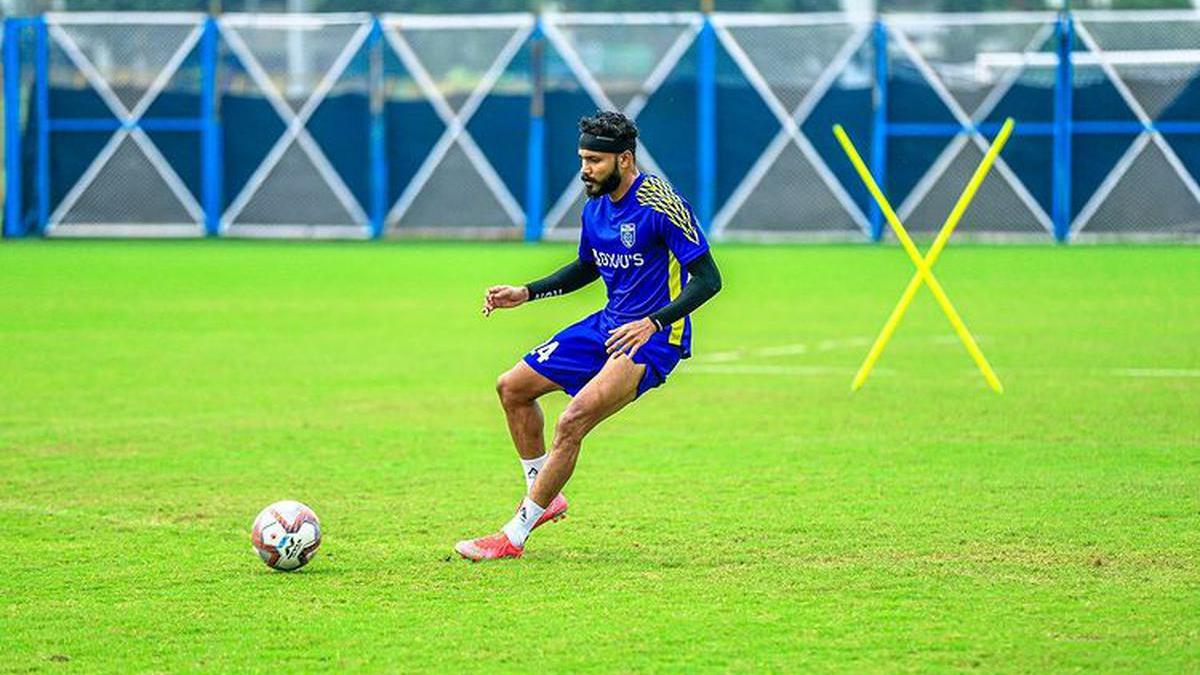 Indian Football News | Chennaiyin FC sign talented Kerala winger Prasanth K. - The Hindu