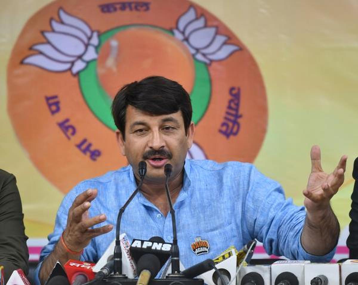 Delhi BJP chief Manoj Tiwari renews demand for NRC in Delhi, to meet ...