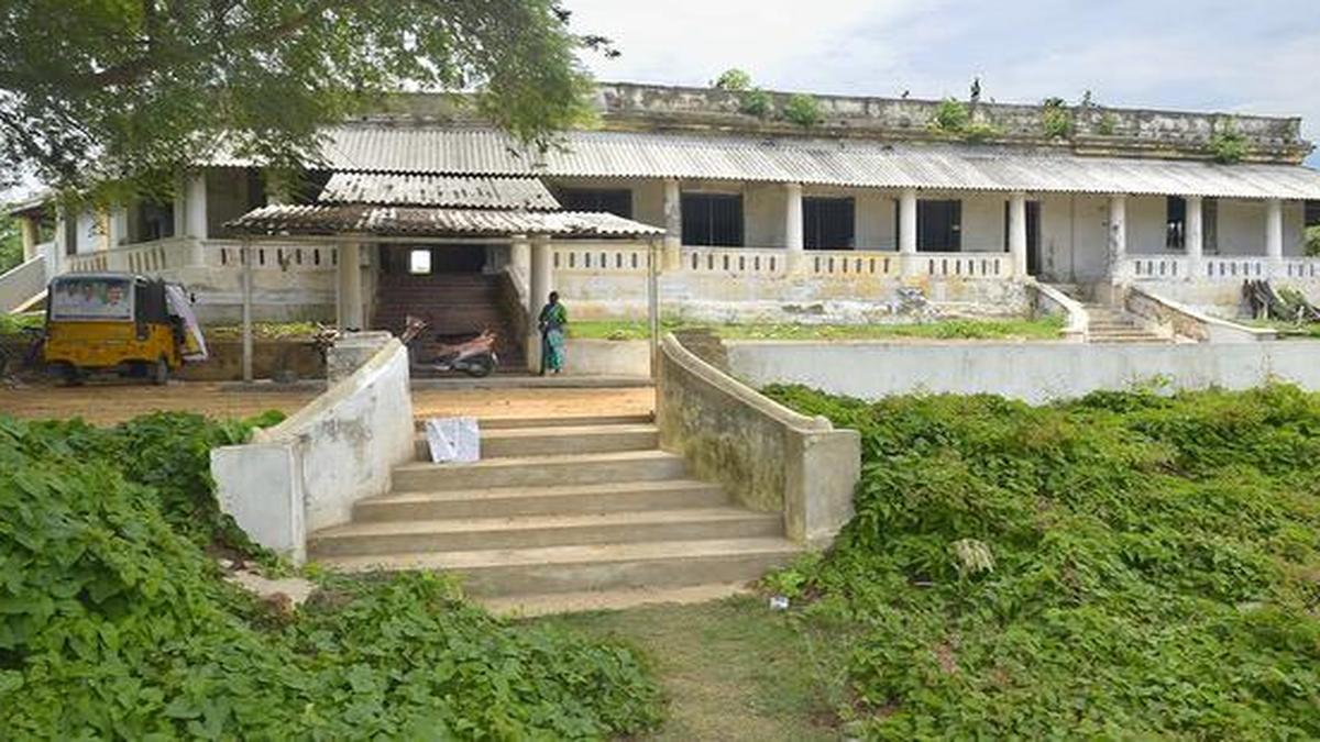 Fort St. David, once crown jewel of Coromandel, now in ruins - The Hindu