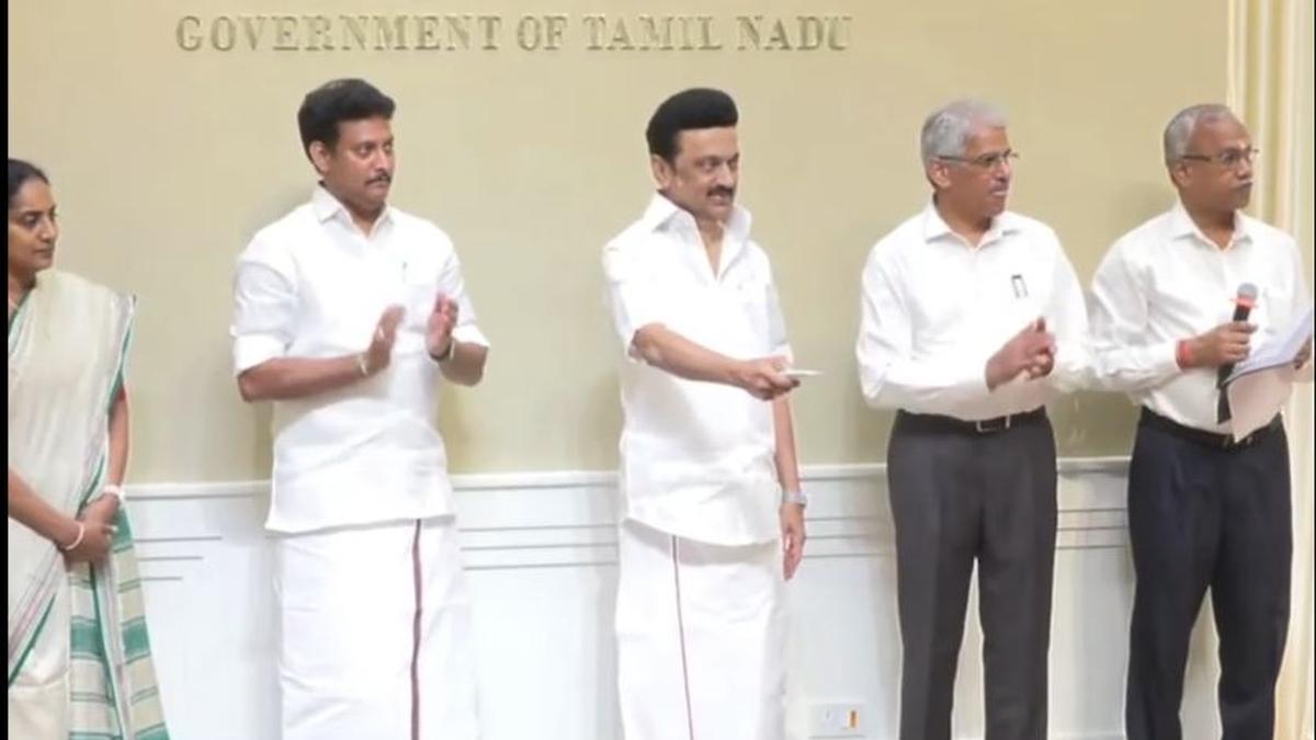 Stalin inaugurates 303 ‘Smart Classrooms’ in Radhapuram Assembly ...